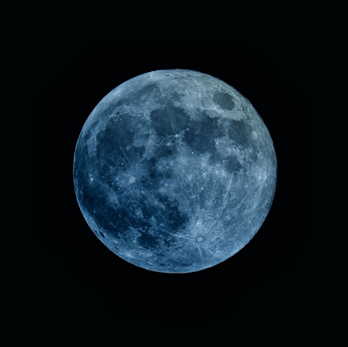 Blue Moon Magic – Readings & More by Jennafer
